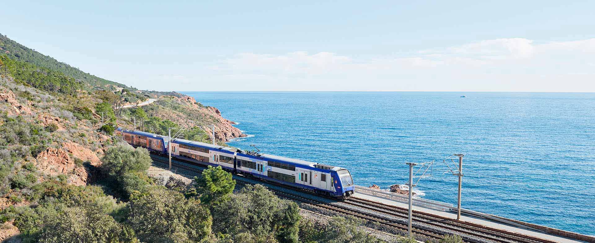 Why do French trains run on the left? | SNCF Group